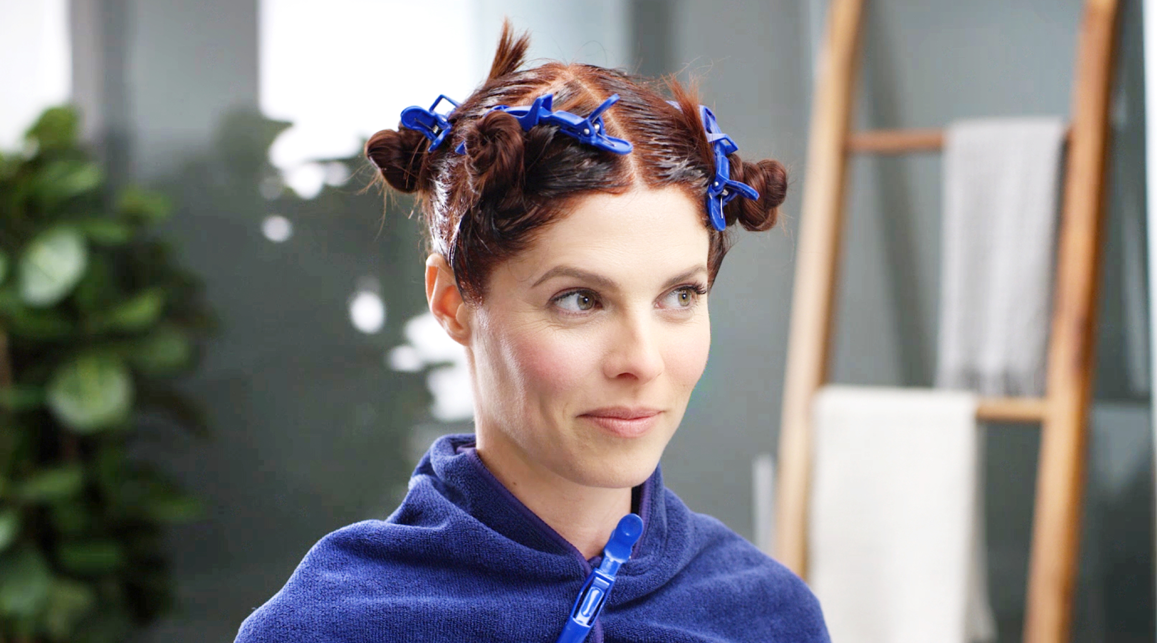 How to Part & Section Hair to Apply Color at Home